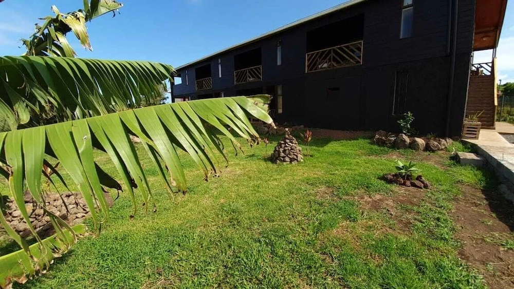 Cabañas Tupuna Lodge Hanga Roa - Comfortable Island Stay - HECT India