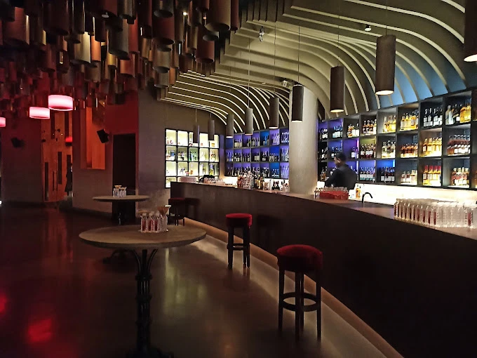 STORY Club and Lounge: Top Nightlife in Gurugram - HECT India