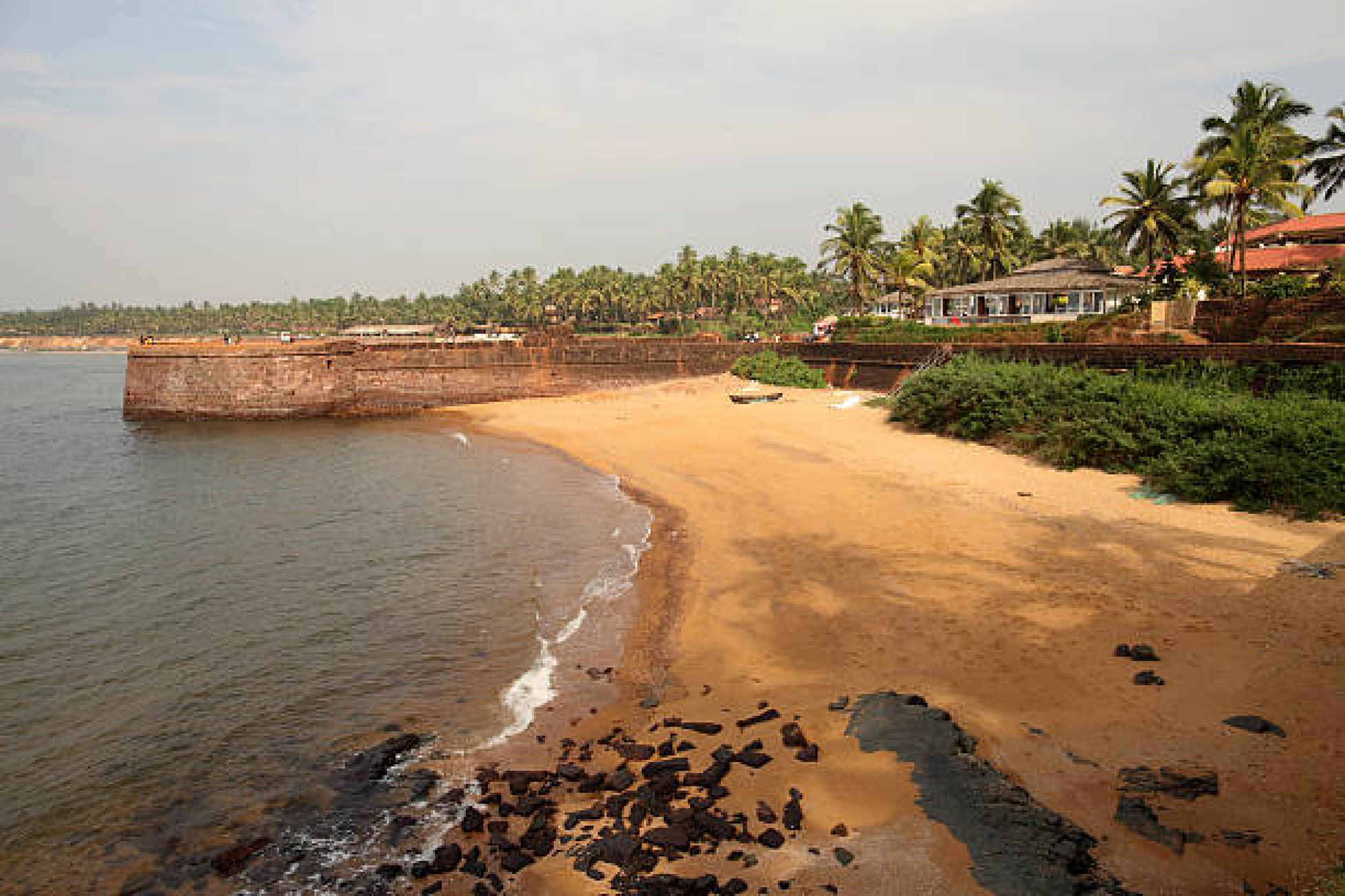 Sinquerim Beach: Goa's Tranquil Coastal Retreat - HECT India